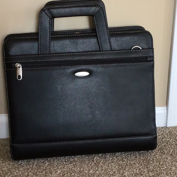 Samsonite | Office | New Samsonite Carry Bagbriefcase With Zippered ...